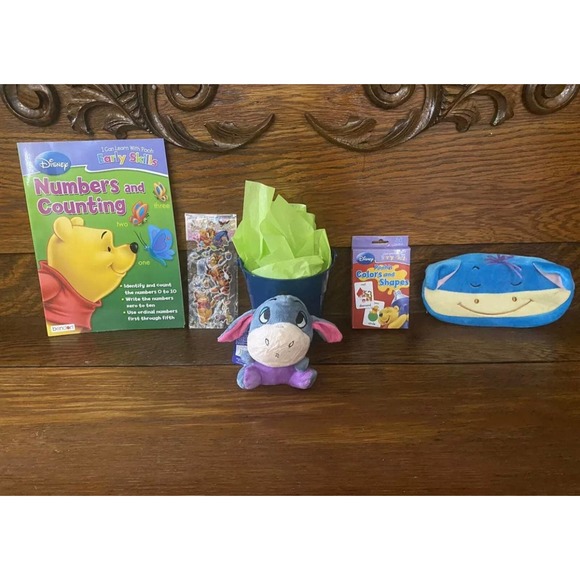 Disney | Toys | Winnie The Pooh Gift Basket Plush Eeyore Wallet Book ...